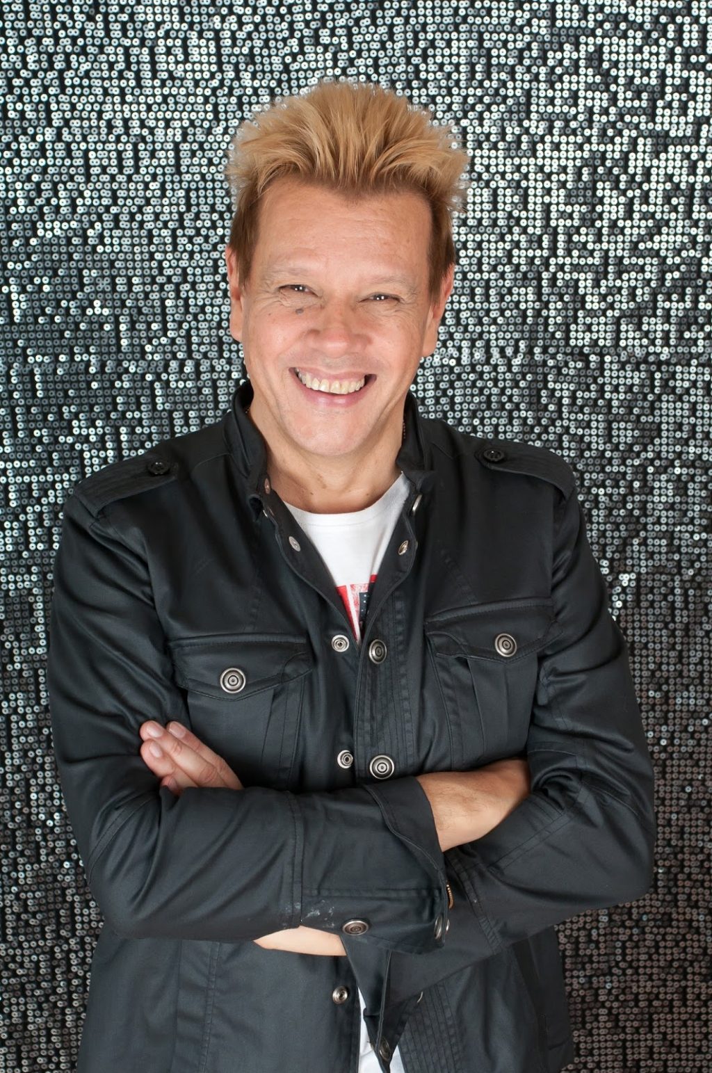 FELIZ CUMPLEAÑOS WILLY ITURRI - Rock Ar Noticias